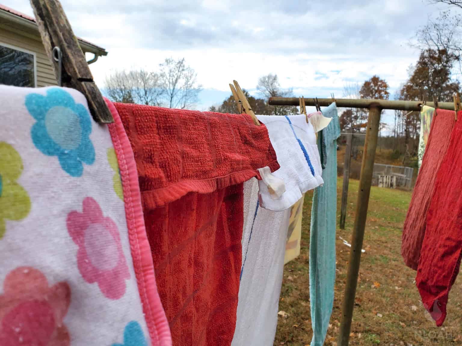 21 Tips for Using a Clothesline Like a Pro